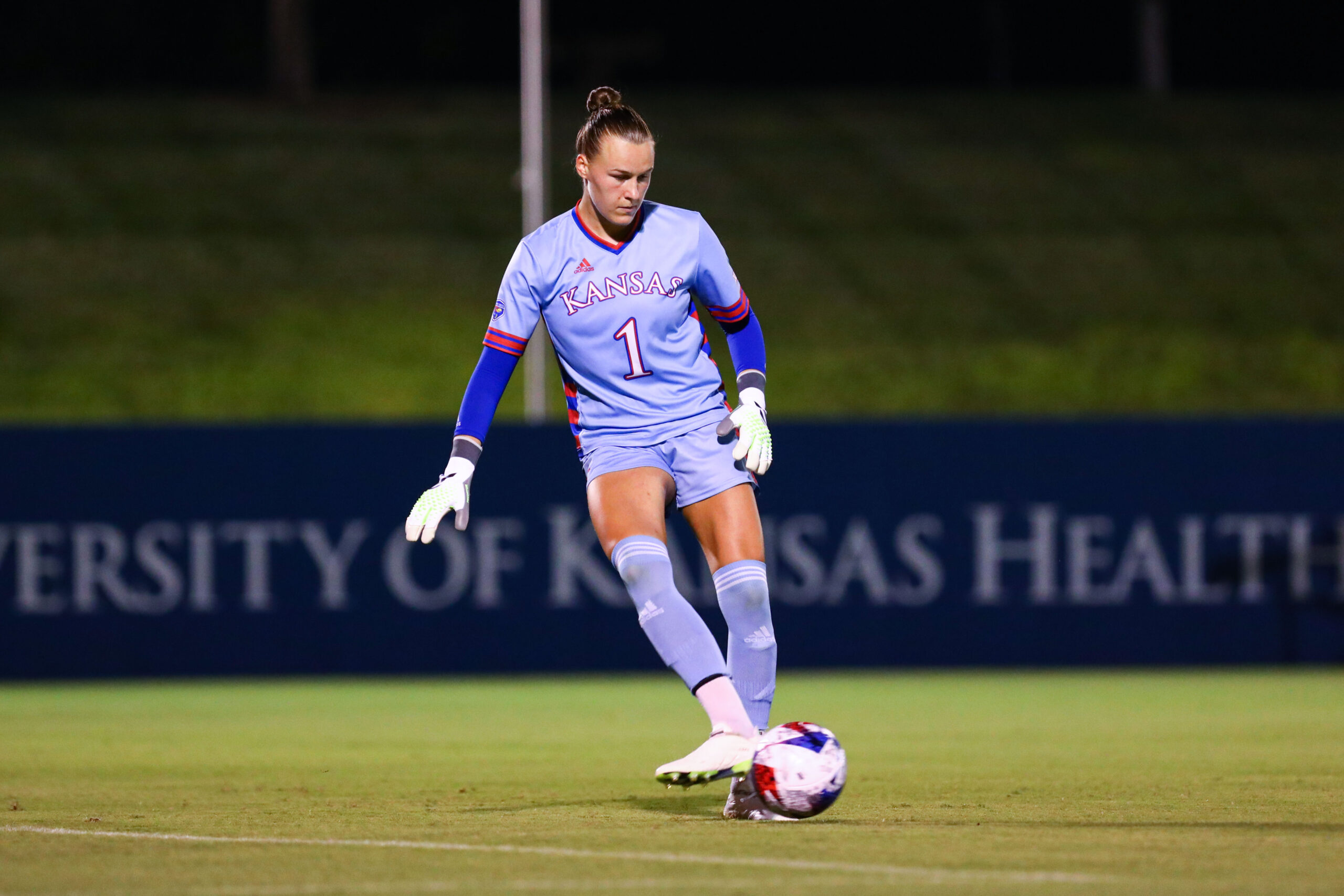 36 combined shots yield zero goals as KU soccer draws against Baylor ...